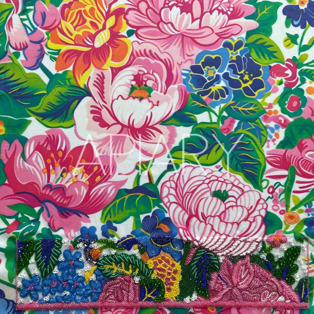 Preppy Floral – APIARY
